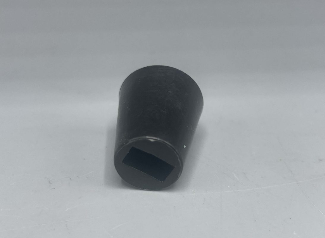 BUCKET TILT KNOB HK HT HG LC LJ - HK HT HG Parts & Panels